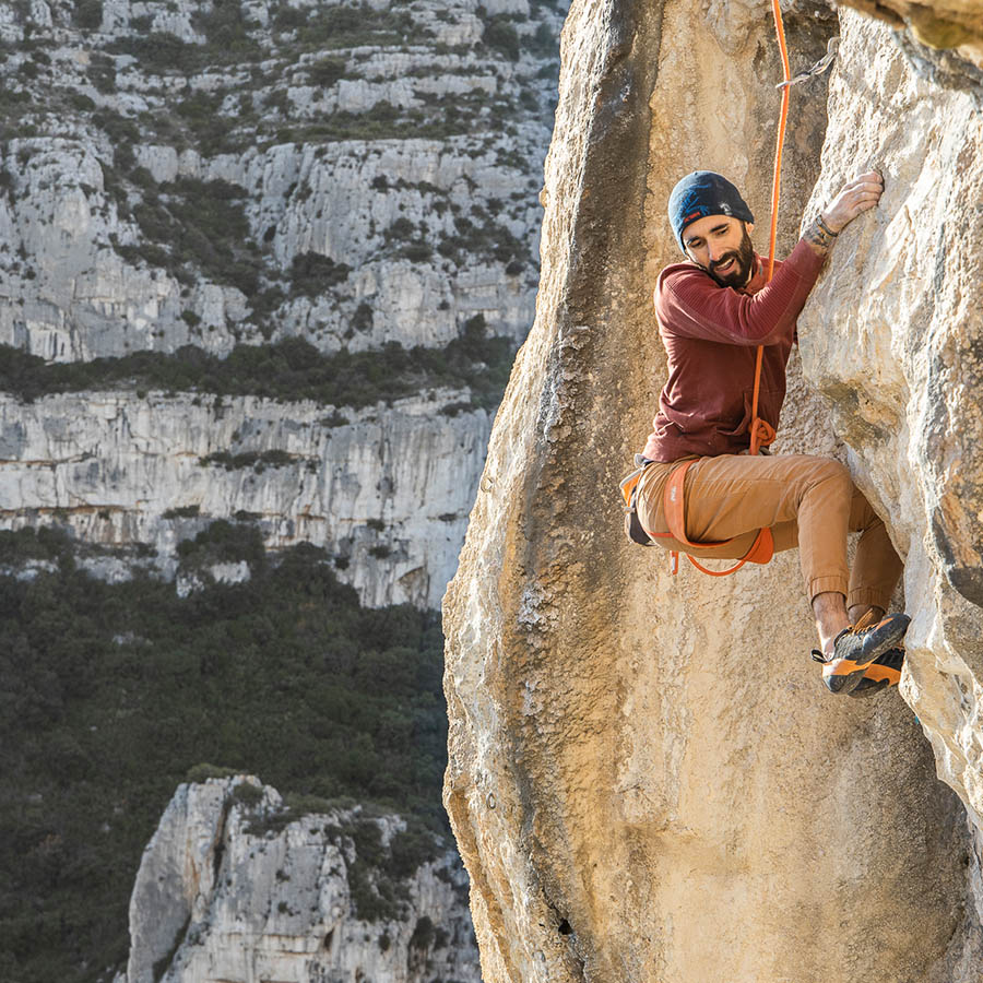 ESCALADE EN FALAISE CLIMB UP – Climb Up Épinay